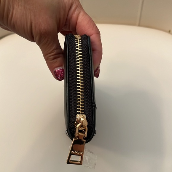 bebe | Bags | Bebe Nwot Ziparound Wallet | Poshmark